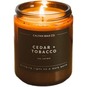 Tobacco scented candle - 6 best scents for a cozy ambiance